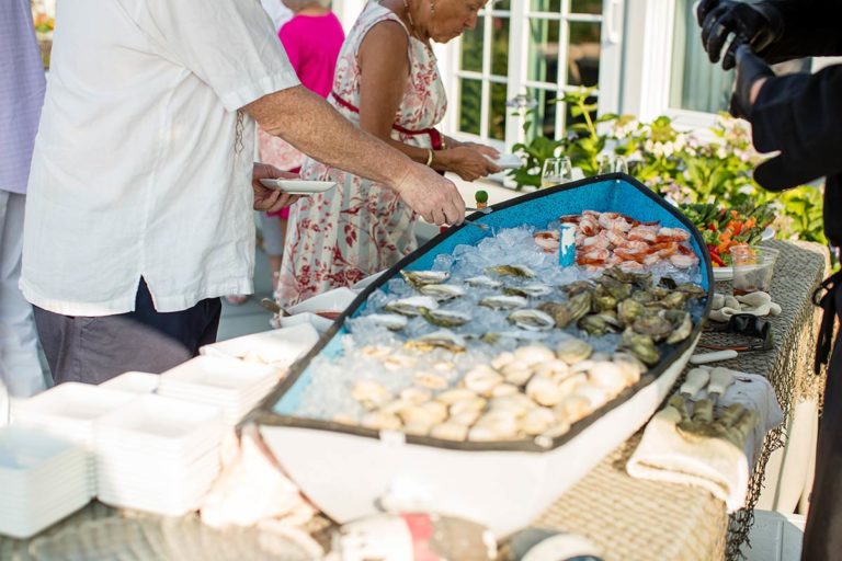 How to Host the Perfect Backyard Clambake - Sperry Tents
