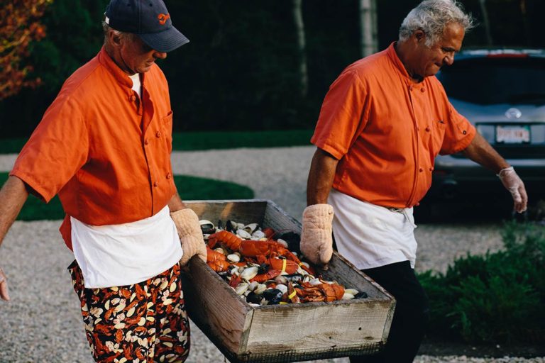 How to Host the Perfect Backyard Clambake - Sperry Tents